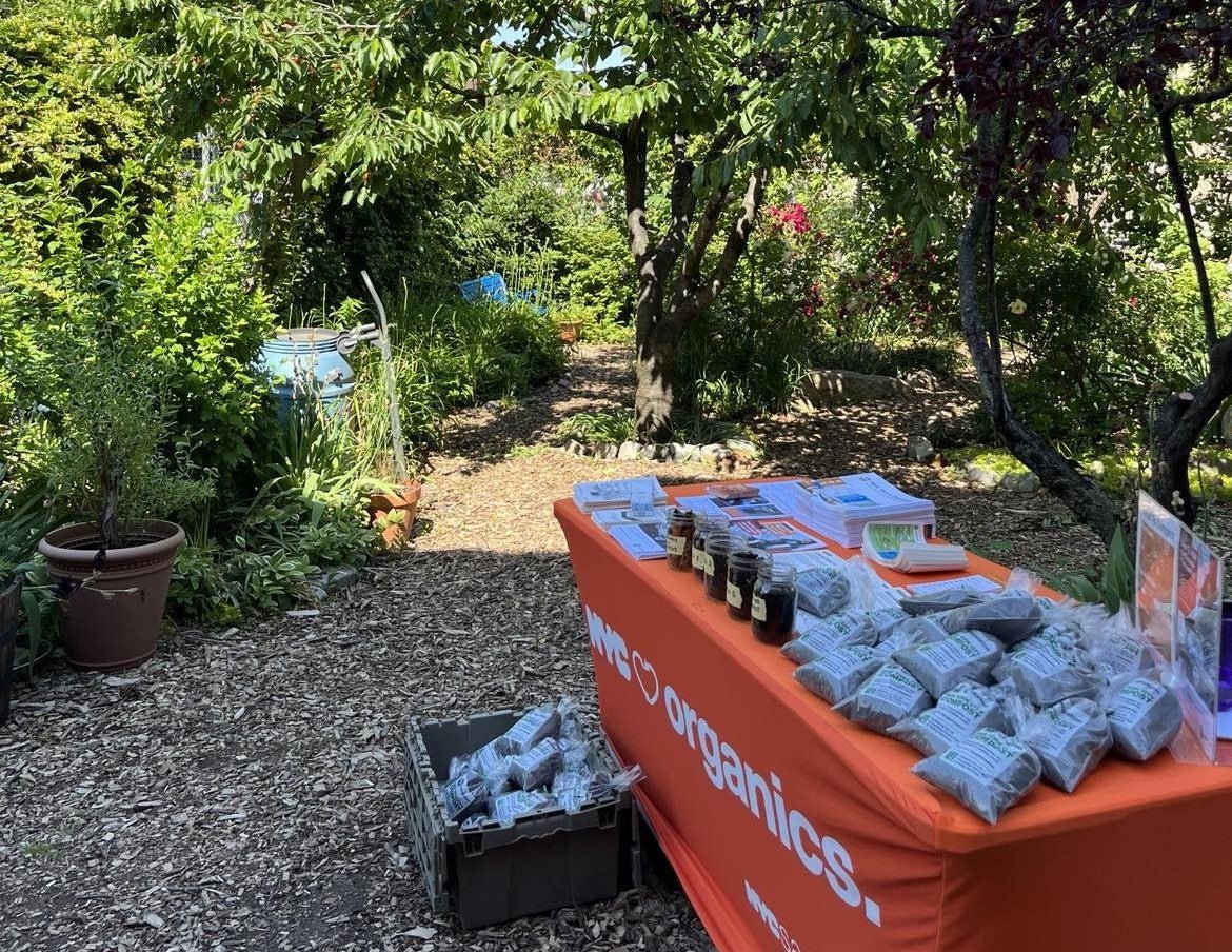 Include a Petition-Signing Table at Your Earth Day Event! – Big Reuse