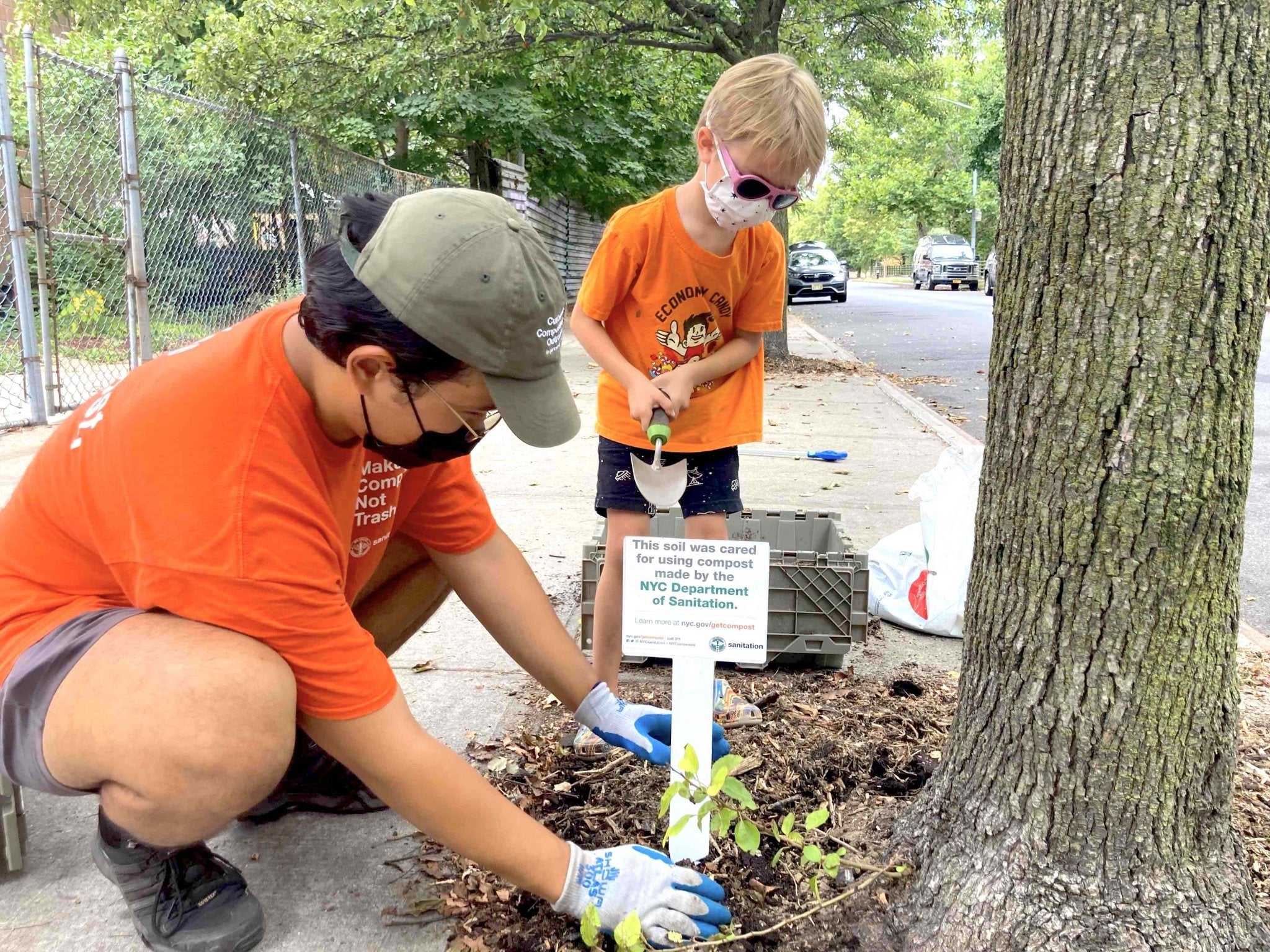 Curbside Composting Outreach – Big Reuse