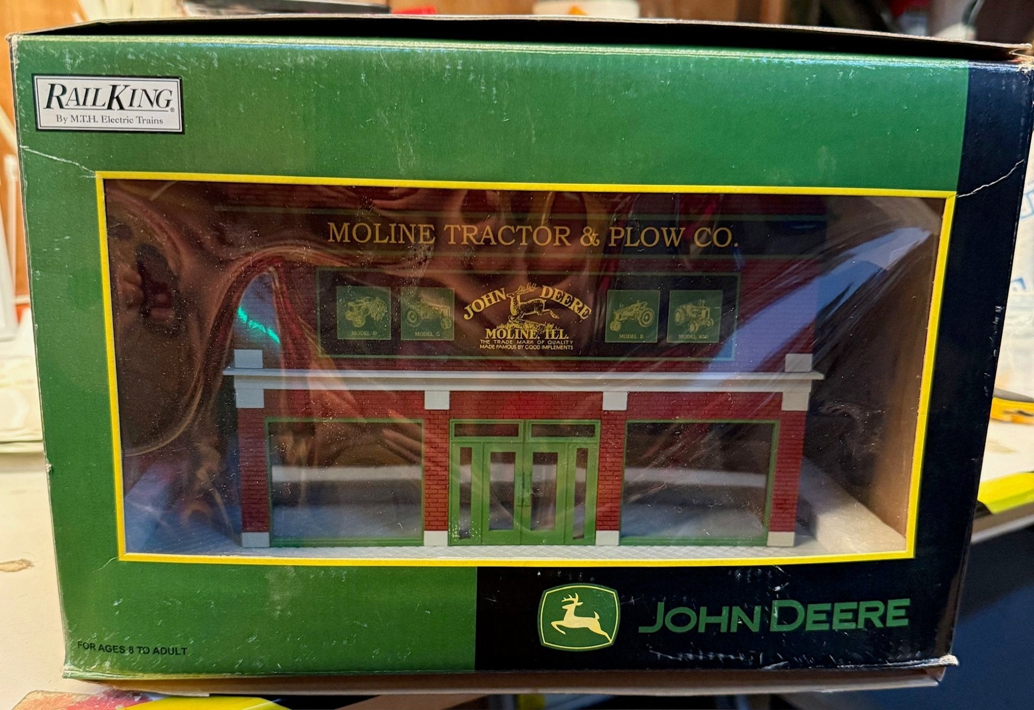 M.T.H. Electric Trains Rail King No.1 Commercial Building John Deere – Big Reuse